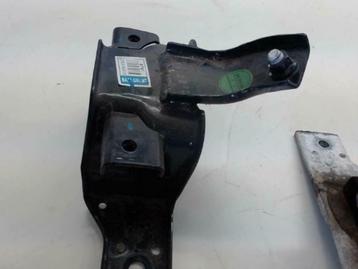 ② suport moteur 2 hyundai i20 21830-b4010 — Transmission & Accessoires ...