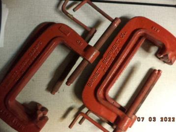 ② Lot: 4 sergeanten, antieke spanvijzen. Barrett, USA. Zgan ! — Overige ...