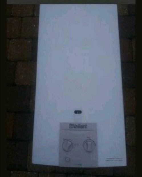 ② AV chauffe eau vaillant , Bonbonne, propane, butane, tank ...