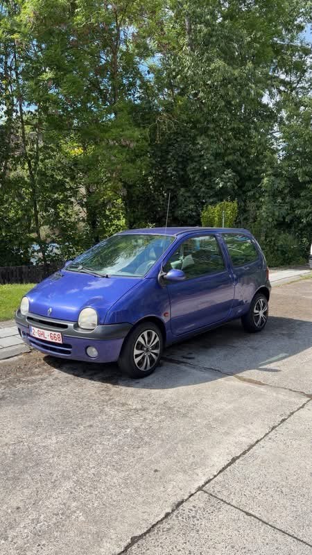 ② Renault Twingo 2001 — Renault — 2ememain