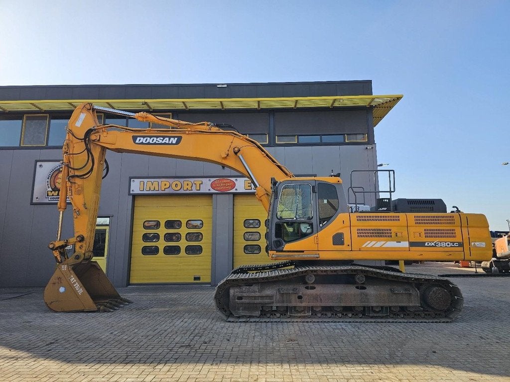 ② Doosan DX380LC-3 WE1620 — Machines & Construction | Grues ...