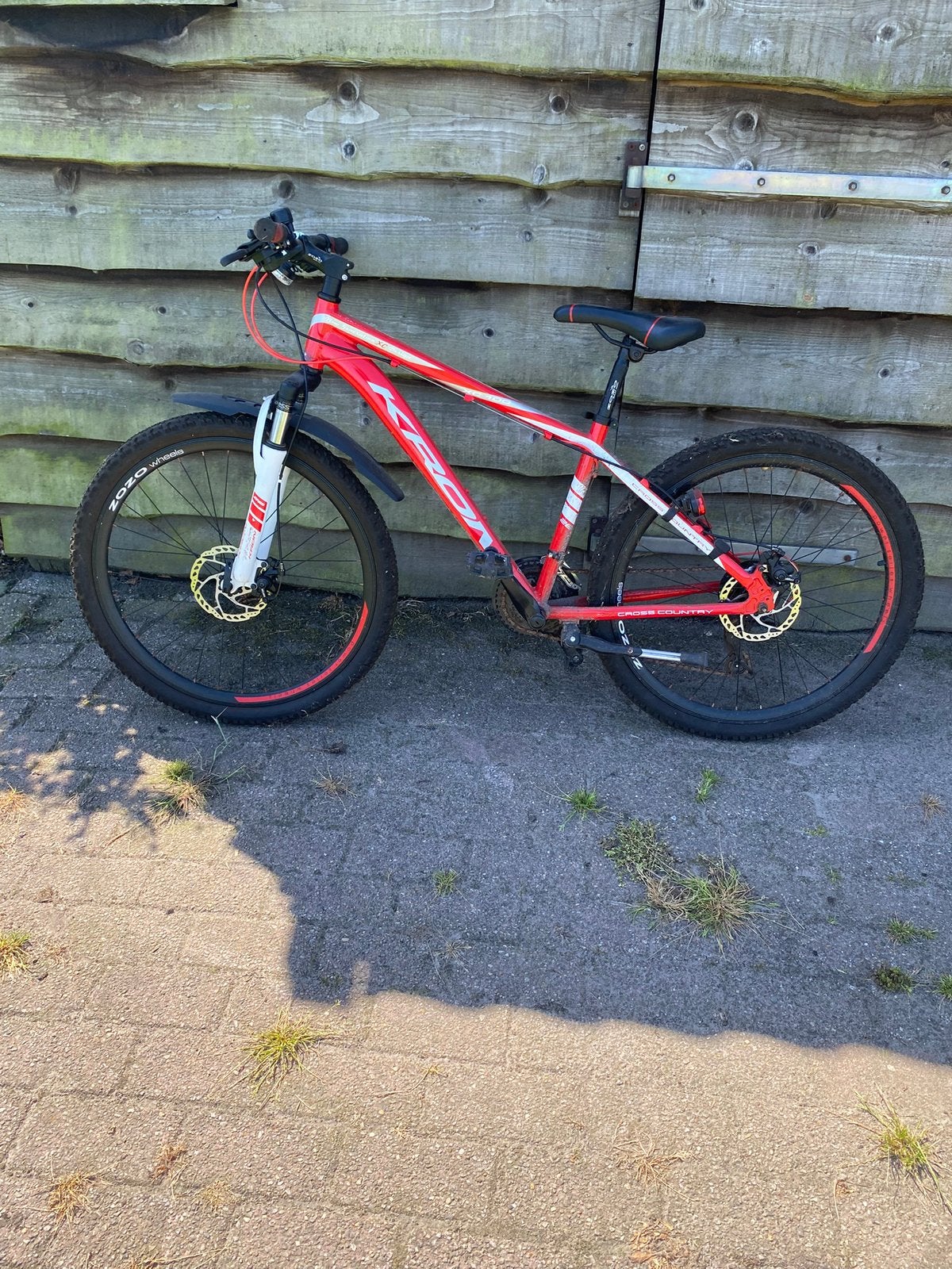 ② Mountainbike — Fietsen | Mountainbikes en ATB — 2dehands