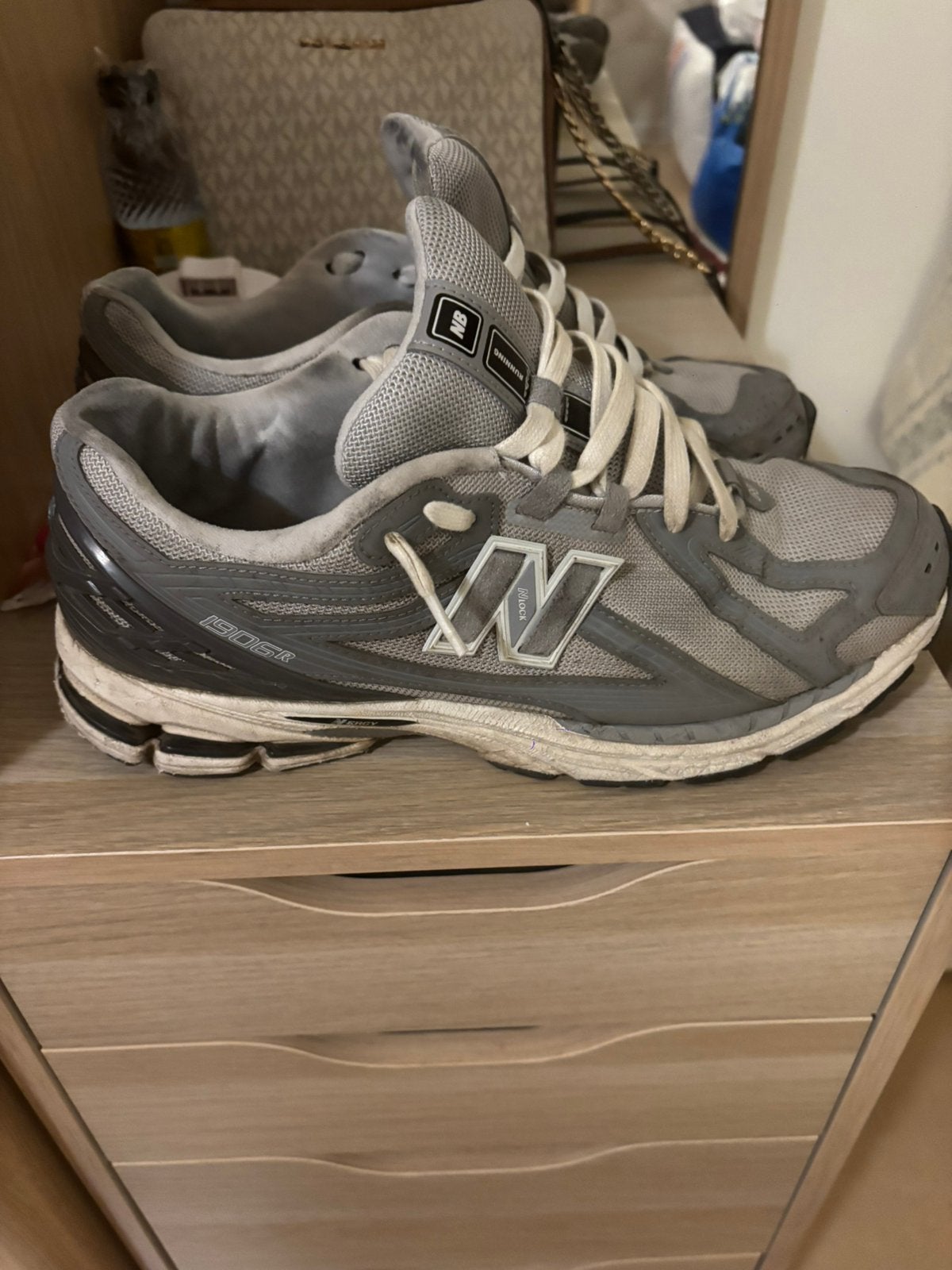 ② New balance 1906 gris ardoise taille 45 — Chaussures — 2ememain