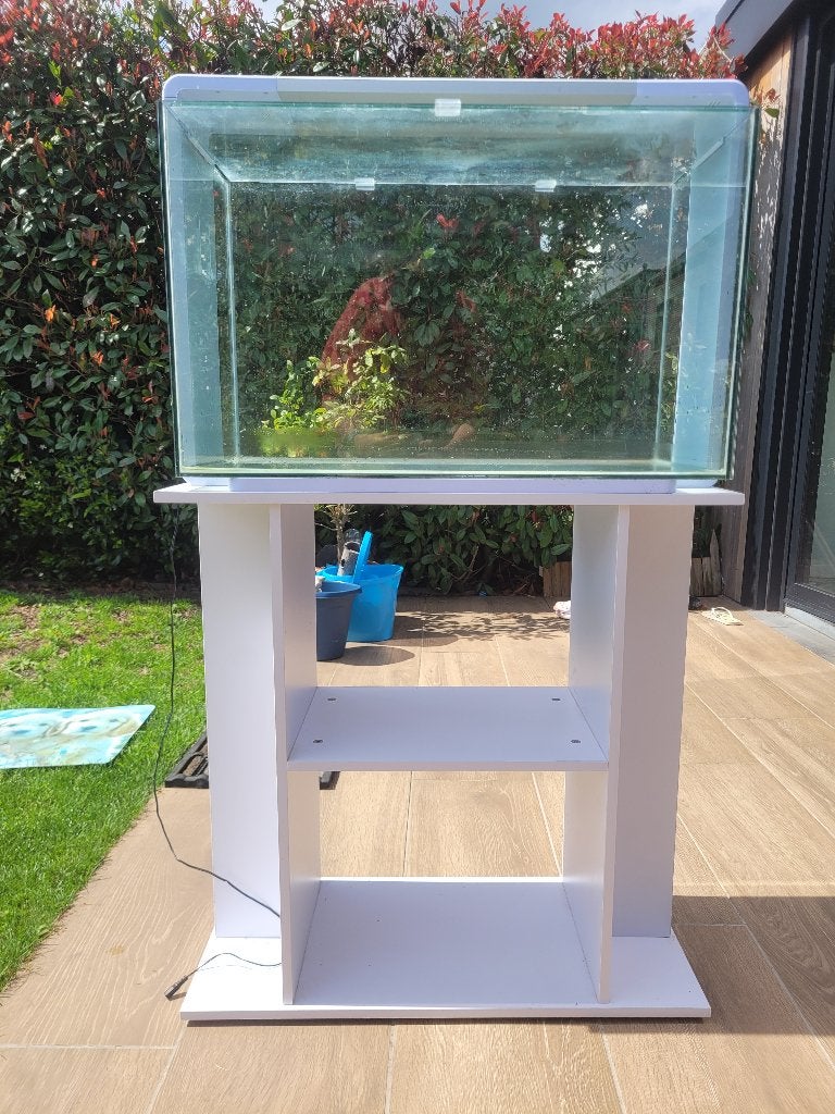 ② Superfish 110 aquarium met meubel en filter — Vissen | Aquaria en ...