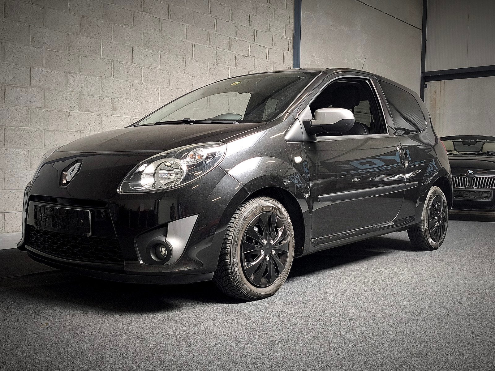 ② Renault Twingo Black package 1.2 benzine — Renault — 2ememain