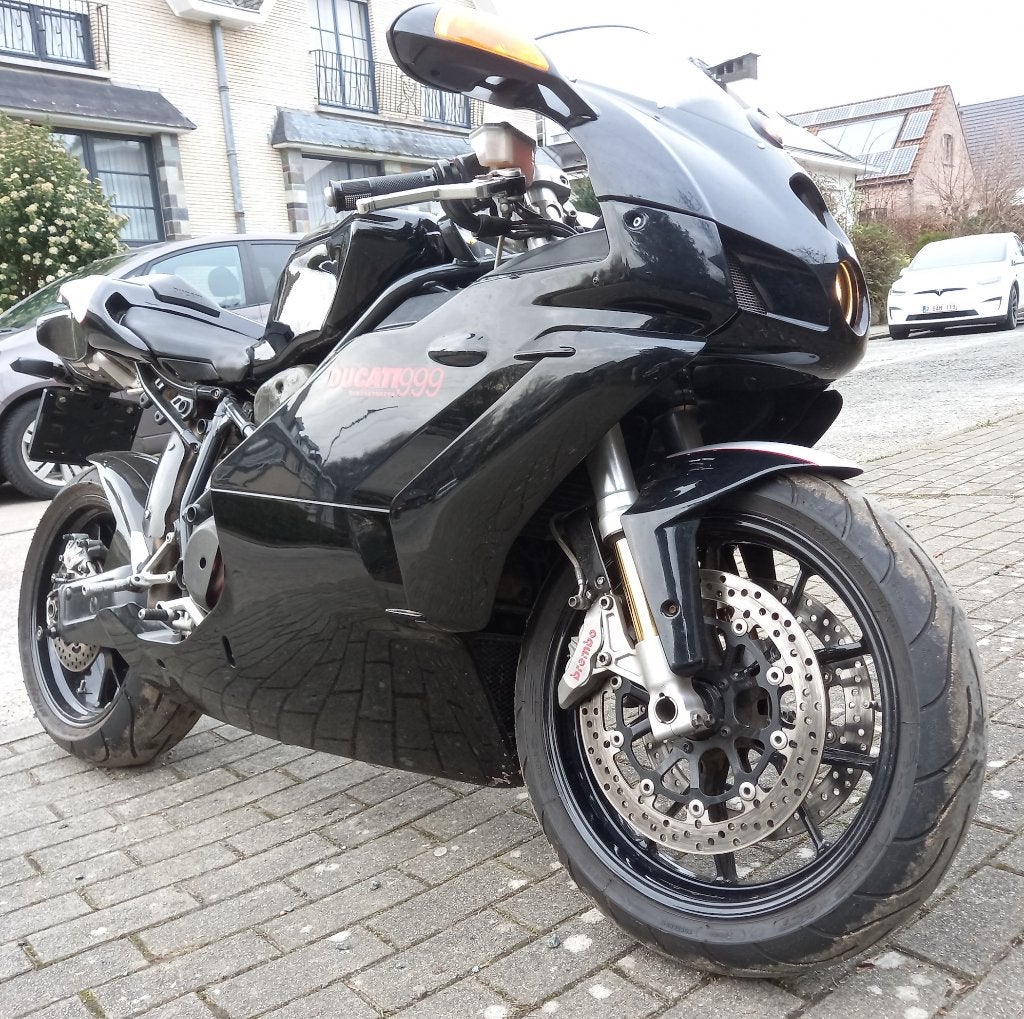 ② Ducati 999 Testastretta Monoposto Nero 2007 — Motoren | Ducati — 2dehands