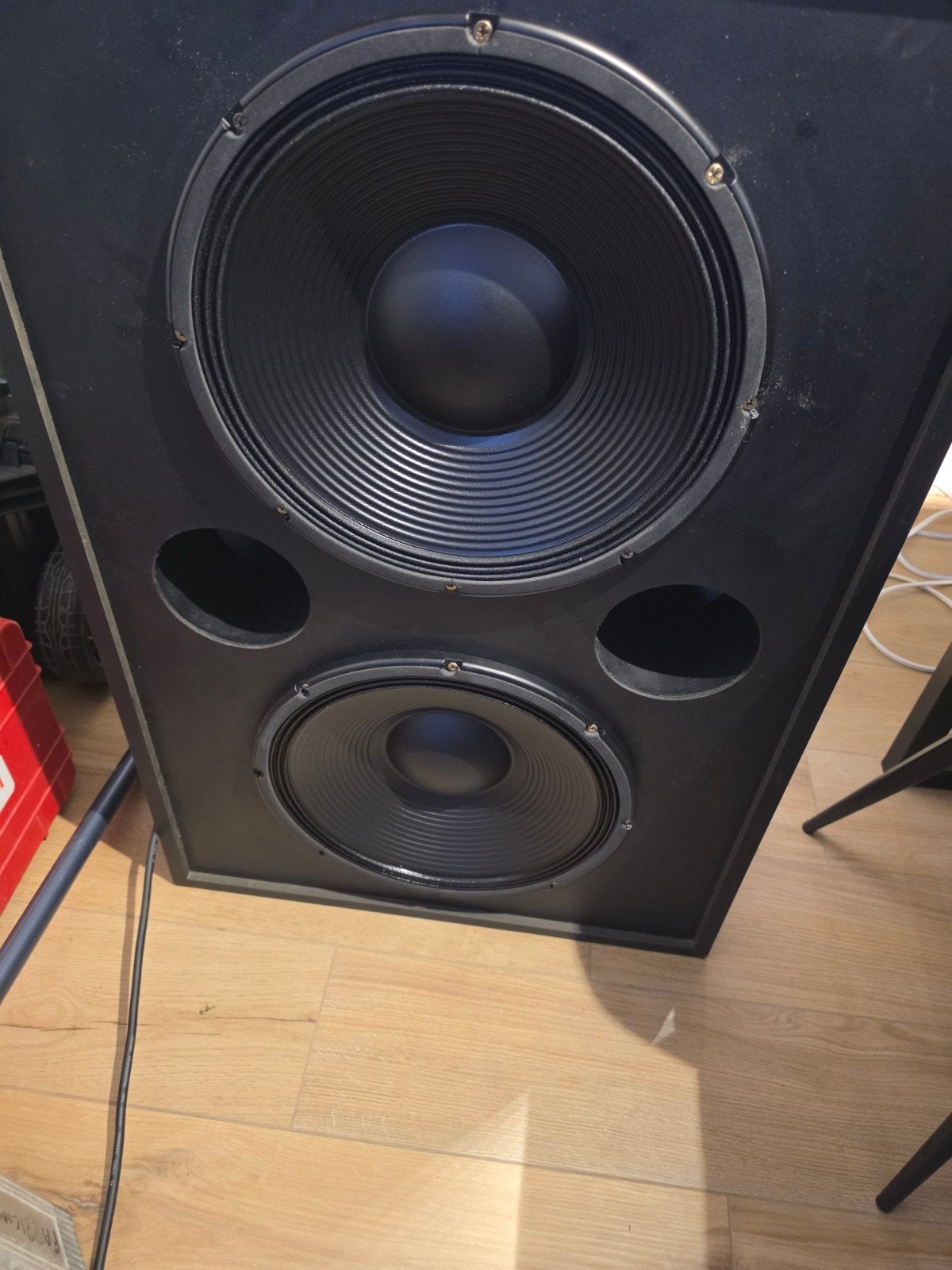 ② Subwoofer 3000w rms 12000w piek — Luidsprekerboxen — 2dehands