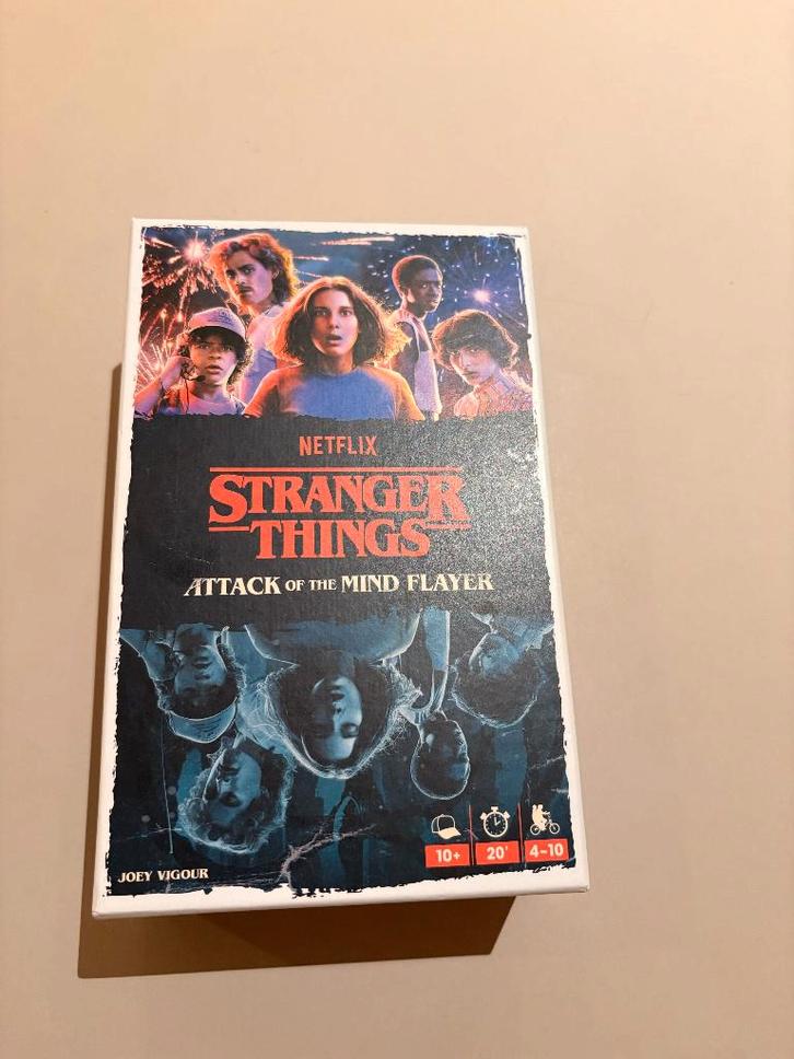 ② Stranger Things - Attack of the Mind Flayer - Jeu de cartes — Jeux de ...