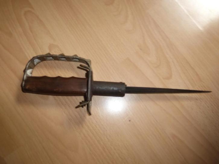 ② poignard US Trench Knife 1917 USA — Objets militaires | Général ...