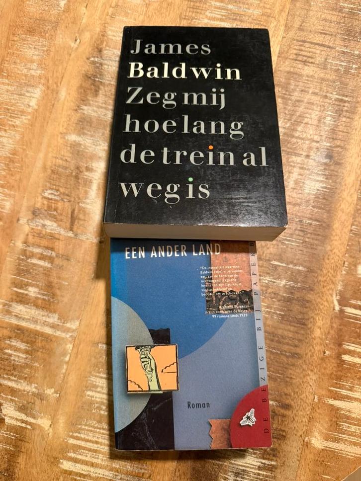 ② 2 boeken J. Baldwin: Een ander land / Zeg mij hoelang de — Romans — 2dehands
