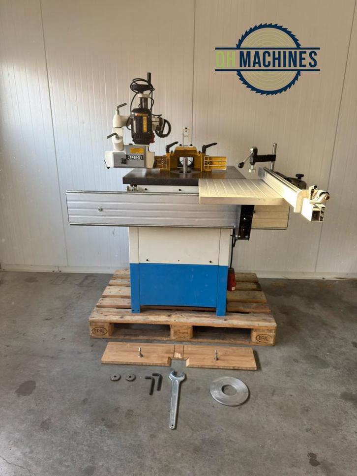 ② Fraiseuse inclinable avec dispositif d'alimentation — Machines ...