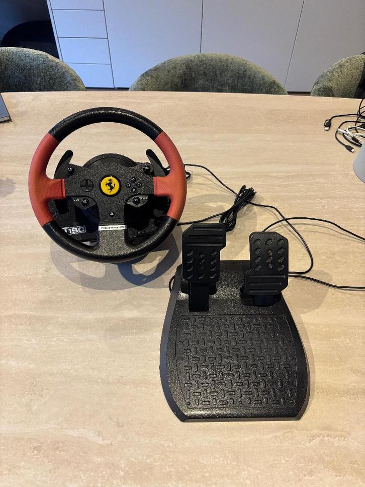 ② Trustmaster T150 Ferrari Edition — Consoles de jeu | Sony Consoles ...