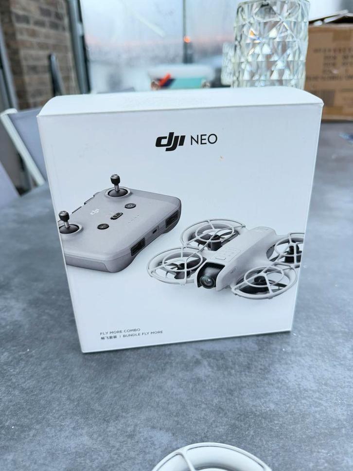 ② DJI Neo Fly More Combo — Drones — 2ememain