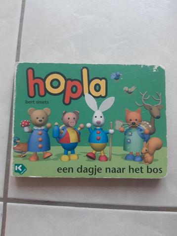 ② B. Smets - Hopla een dagje naar het bos — Kinderboeken | Jeugd | onder 10 jaar — 2dehands