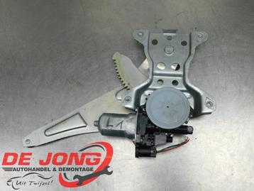 ② Mécanique vitre 4portes arrière gauche d'un Suzuki Swift — Vitres ...