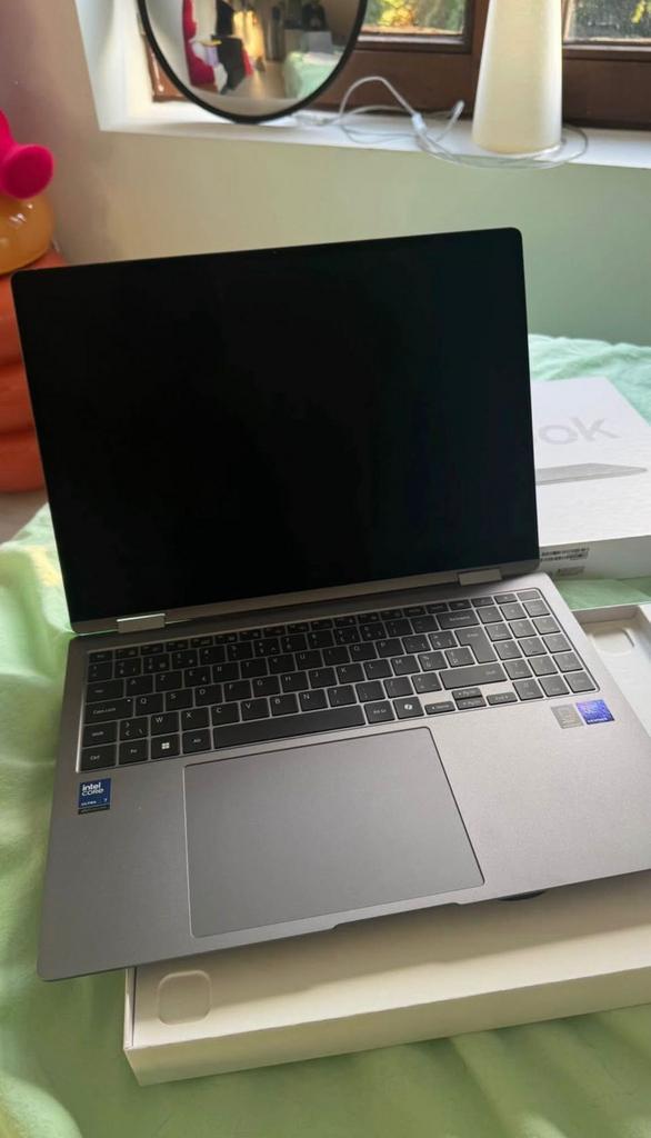 ② Samsung Galaxy Book5 Pro 360 (16 inch) — Windows Laptops — 2dehands