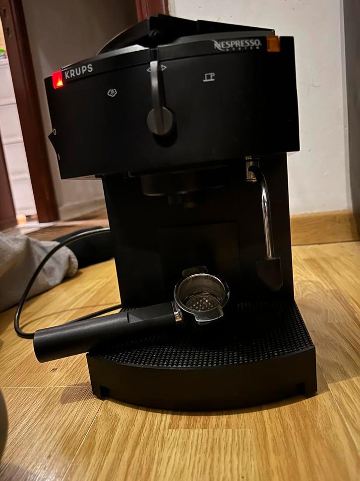 ② Krups Nespresso 986 espressomachine – werkt perfect — Cafetières ...