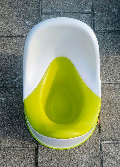 ② Pot à pipi - cuvette de toilette pour enfants. — Bains & Soins — 2ememain