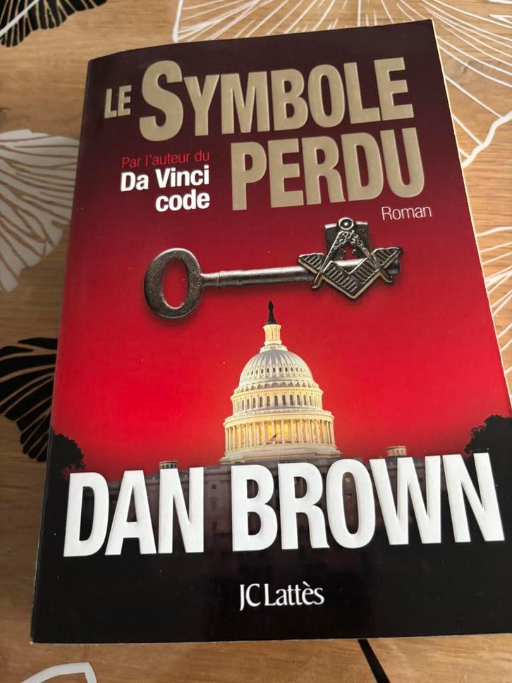 ② Dan Brown - Le Symbole Perdu Da Vinci code — Thrillers — 2ememain
