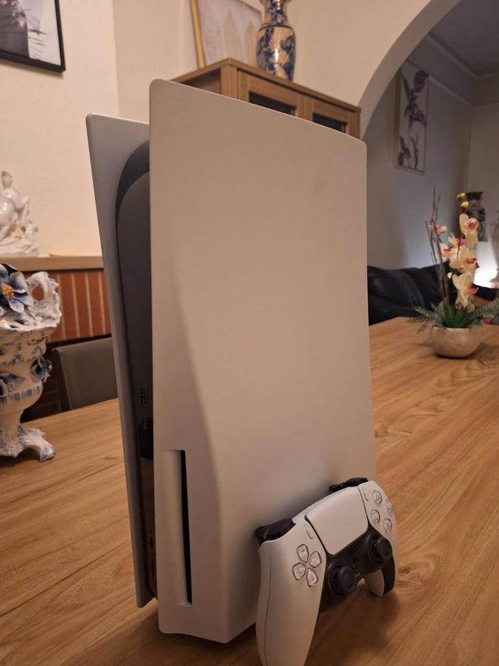 ② Ps5 disc editie + controller — Spelcomputers | Sony PlayStation 5 ...