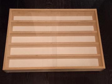 ② Vitrinekasten 70x50x10 - HO-loc's (prijs is PER STUK) — Modeltreinen ...