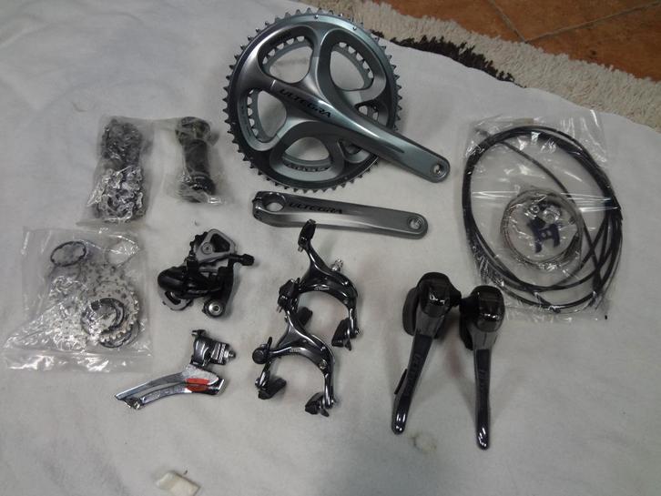 ② Nieuw shimano ultegra 10 sp dubbel groep (2) — Cyclisme — 2ememain