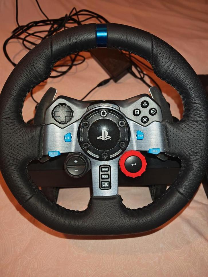 ② Logitech G29 Driving Force PS5 PS4 PC état neuf — Consoles de jeu ...