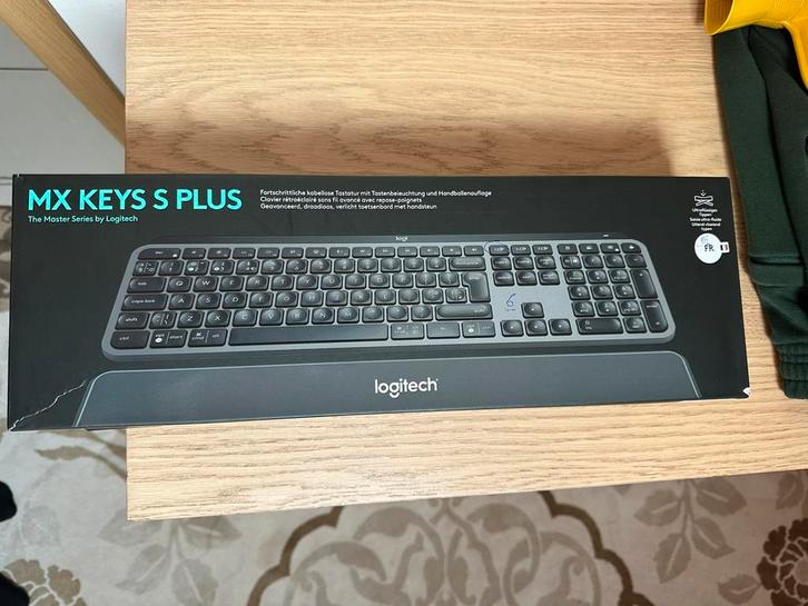 ② Logitech MX Keys S Plus (Nieuw) — Toetsenborden — 2dehands
