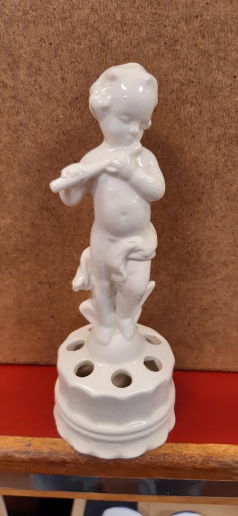 ② Antieke Goebel porseleinen putti bloemen stand/flower frog — Antiek ...