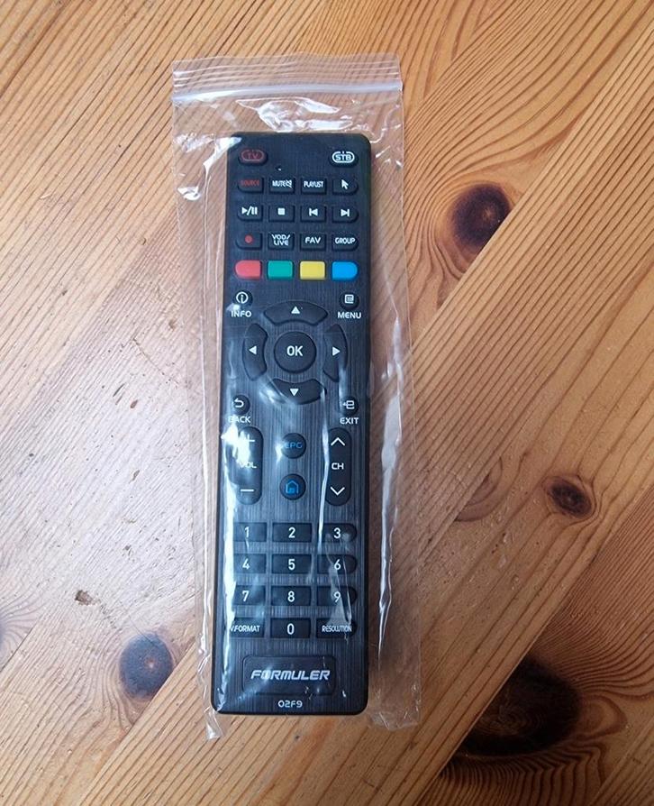 ② Télécommande Formuler Séries — Télécommandes — 2ememain