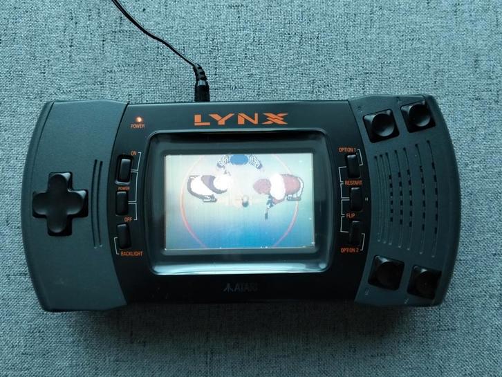 ② Atari Lynx model 2 met cassette hockey — Spelcomputers | Atari — 2dehands