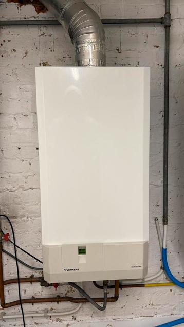 ② Chaudière gaz Junkers Eurostar ZWE 24(28)-4 MFK + Thermostat ...