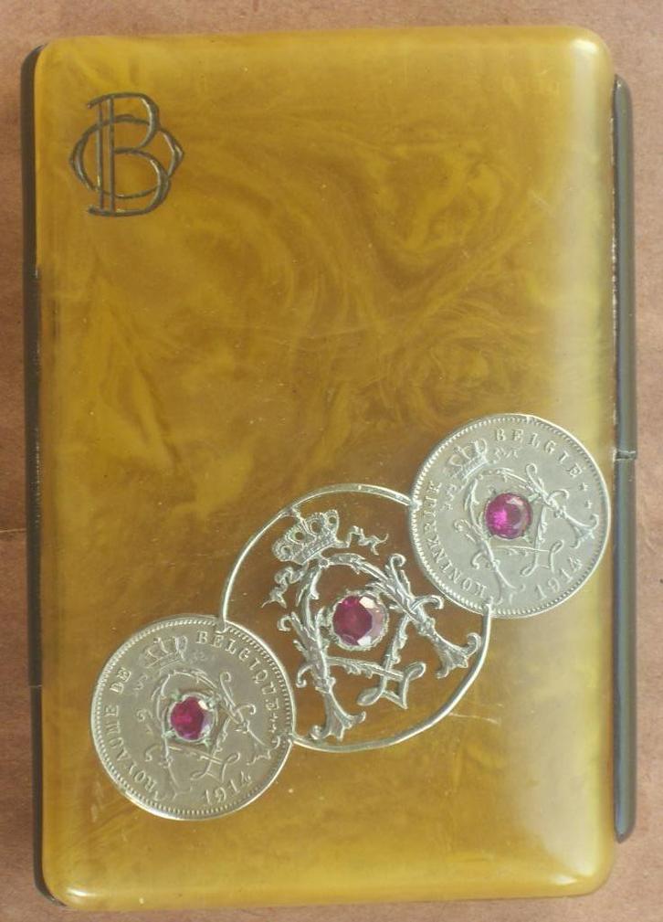 ② Étui cartes visite aristocrate officier cavalerie belge 1914 ...