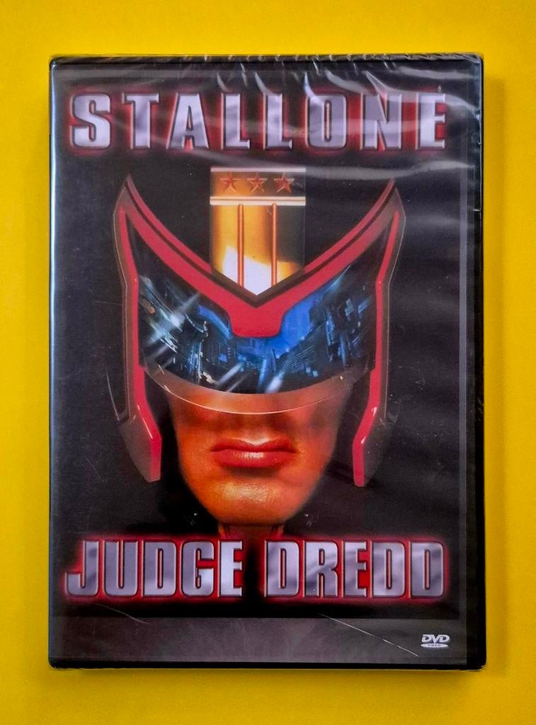 ② DVD du film Judge Dredd - Stallone 1995 V Neuf — Dvd's | Actie — 2dehands