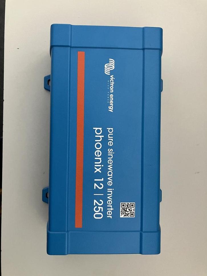 ② Victron Phoenix Inverter Omvormer 12Volt 250Watt — Camping-car ...