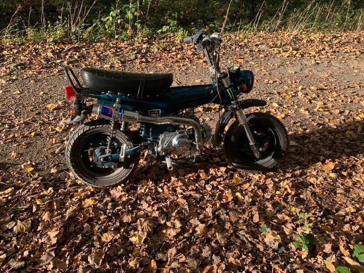 ② Honda dax skyteam pro b-klasse (prijs bespreekbaar) — Brommers ...