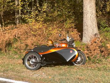 ② Royal Enfiels Interceptor 4-zijspan Precision Grand Large — Motoren ...