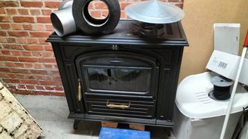 ② Mazout vuur met ingebouwde tank van 20 liter — Poêles — 2ememain