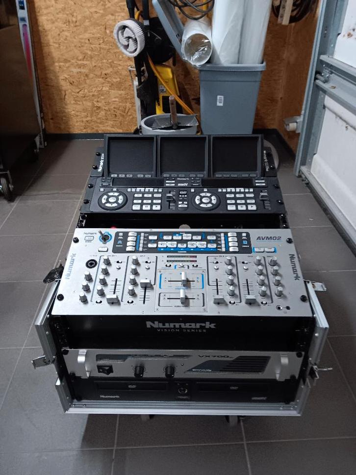 ② Numark audio -en videomixer — Dj-sets en Draaitafels — 2dehands