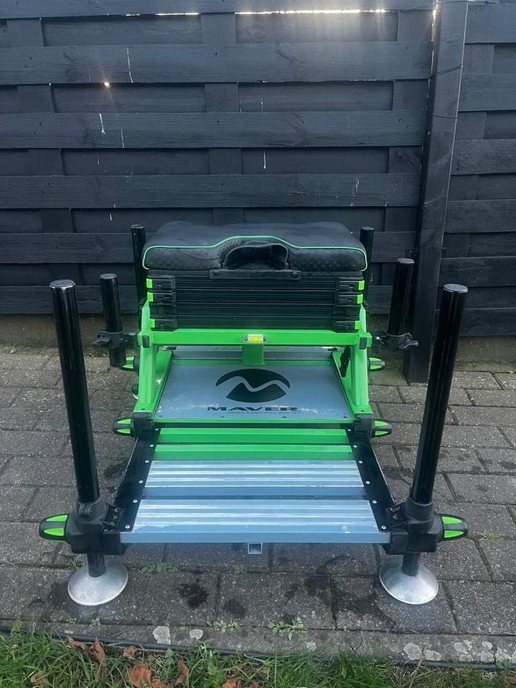 ② Coffre de siège Maver Hyperlite — Pêche à la ligne | Poissons blancs ...