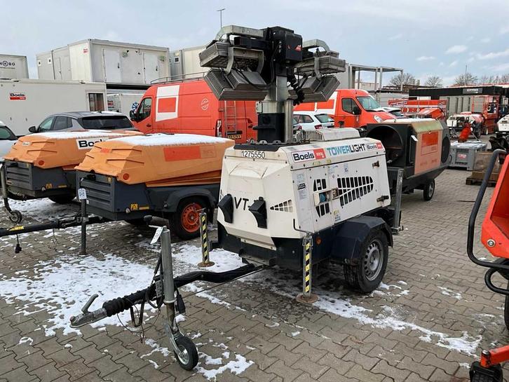 ② 2014 Tower Light SuperLight VT1 LED Lichtmast aggregaat aanh ...