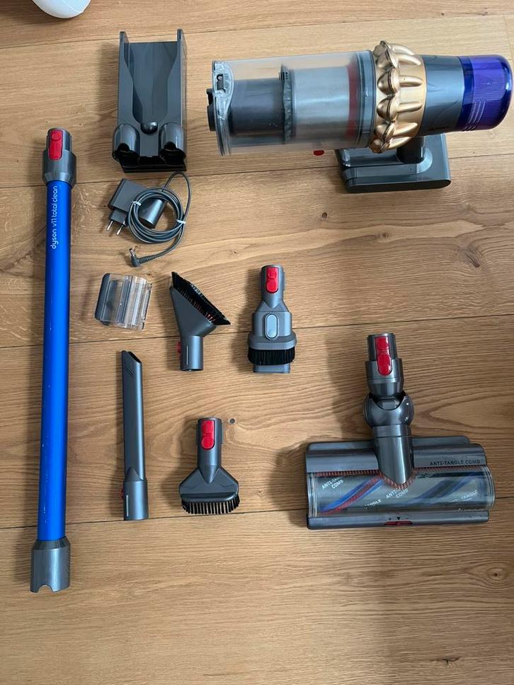 ② Dyson v11 — Stofzuigers — 2dehands