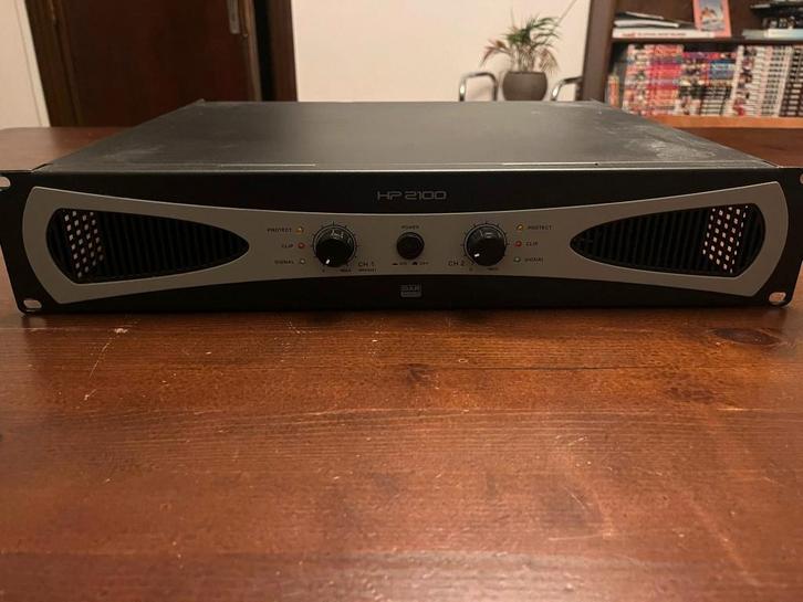 ② DAP audio versterker (HP 2100) 2x 1000W – 19 inch 2HE — Versterkers ...