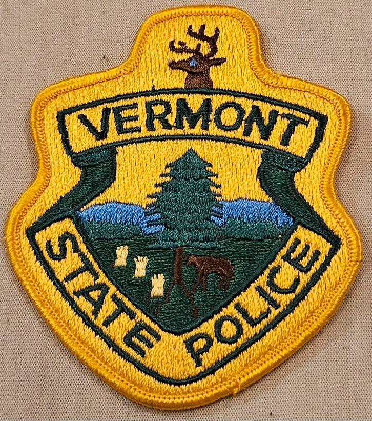 ② Écusson d'uniforme de la police de l'État du Vermont (VSP) C — Objets ...