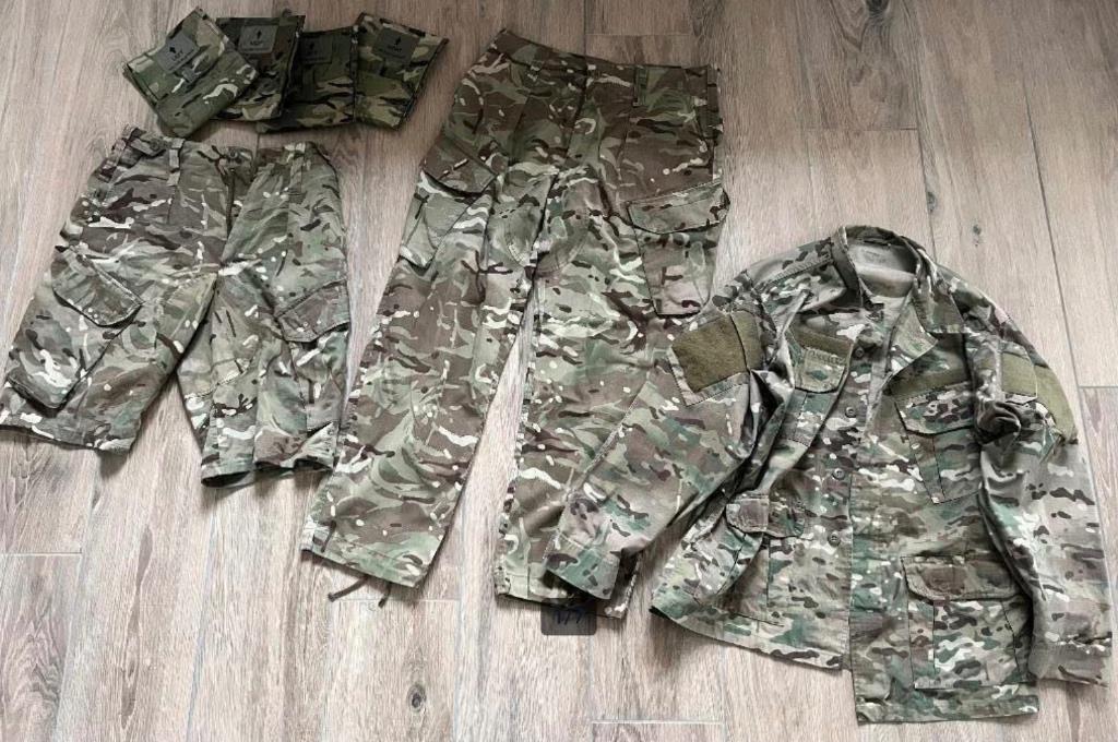 ② Multicam uniform set maat Medium — Militaria | Algemeen — 2dehands