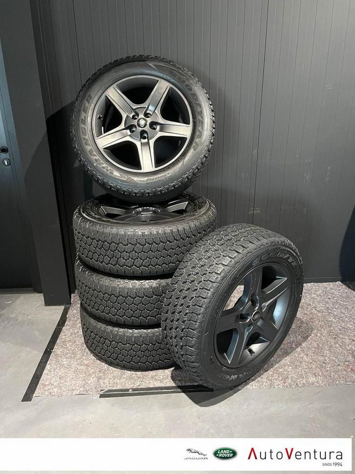 ② Defender all terrain set 5 banden en velgen 20” — Pneus & Jantes ...