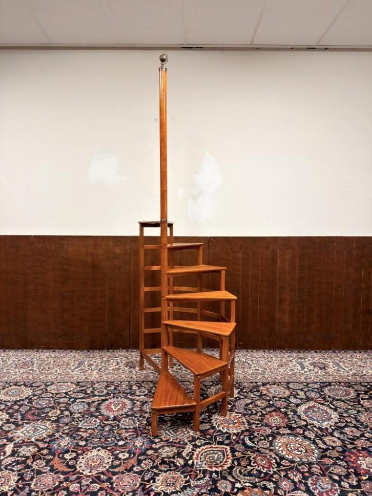 ② Grote Originele Globe Wernicke Engelse Trap Bibliotheektrap — Antiek ...