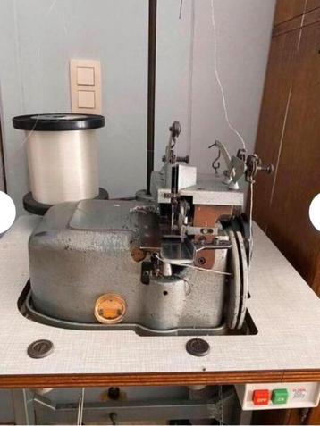 ② Surjeteuse spéciale tapis et moquette TITAN DK2500 — Machines à ...