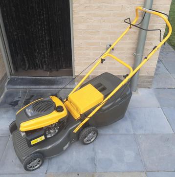 ② Stiga Collector 46 SH Benzine Grasmaaier 46cm zelftrekkend ...