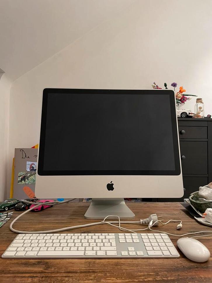 ② iMac 24”, 2008 — Apple Desktops — 2dehands